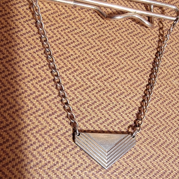 Hadley | Accessories | Vintage Hadley Tie Clip With Chain Triangle ...